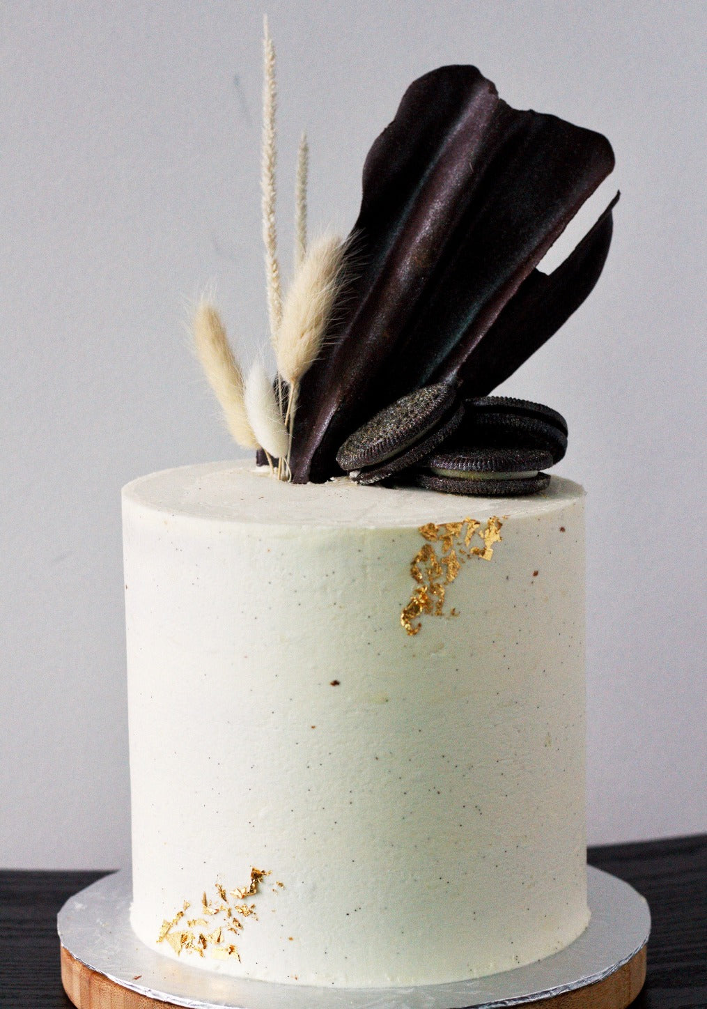 Custom Cake – Vanilla Bite Bakery